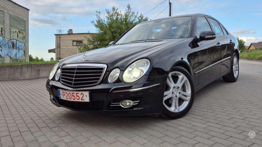 Melns Mercedes-Benz E 280 2006 Utena, ar dzinēja tilpumu 2.99 L un nobraukumu 278 tūkst. km par 4499 €, foto 3 vietnē AUTOMOTO.COM.LV