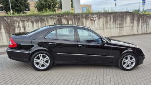 Melns Mercedes-Benz E 280 2006 Utena, ar dzinēja tilpumu 2.99 L un nobraukumu 278 tūkst. km par 4499 €, foto 15 vietnē AUTOMOTO.COM.LV