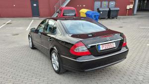 Melns Mercedes-Benz E 280 2006 Utena, ar dzinēja tilpumu 2.99 L un nobraukumu 278 tūkst. km par 4499 €, foto 19 vietnē AUTOMOTO.COM.LV