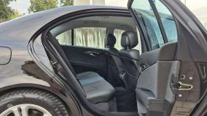 Melns Mercedes-Benz E 280 2006 Utena, ar dzinēja tilpumu 2.99 L un nobraukumu 278 tūkst. km par 4499 €, foto 29 vietnē AUTOMOTO.COM.LV
