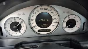 Melns Mercedes-Benz E 280 2006 Utena, ar dzinēja tilpumu 2.99 L un nobraukumu 278 tūkst. km par 4499 €, foto 34 vietnē AUTOMOTO.COM.LV