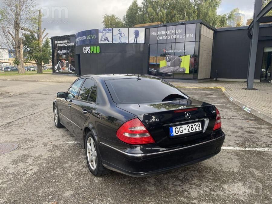 Melns Mercedes-Benz E 280 2006 Rīga, ar dzinēja tilpumu 3.00 L un nobraukumu 400 tūkst. km par 1500 €, foto 4 vietnē AUTOMOTO.COM.LV