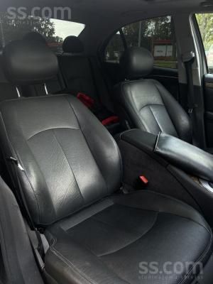 Melns Mercedes-Benz E 280 2006 Rīga, ar dzinēja tilpumu 3.00 L un nobraukumu 400 tūkst. km par 1500 €, foto 6 vietnē AUTOMOTO.COM.LV