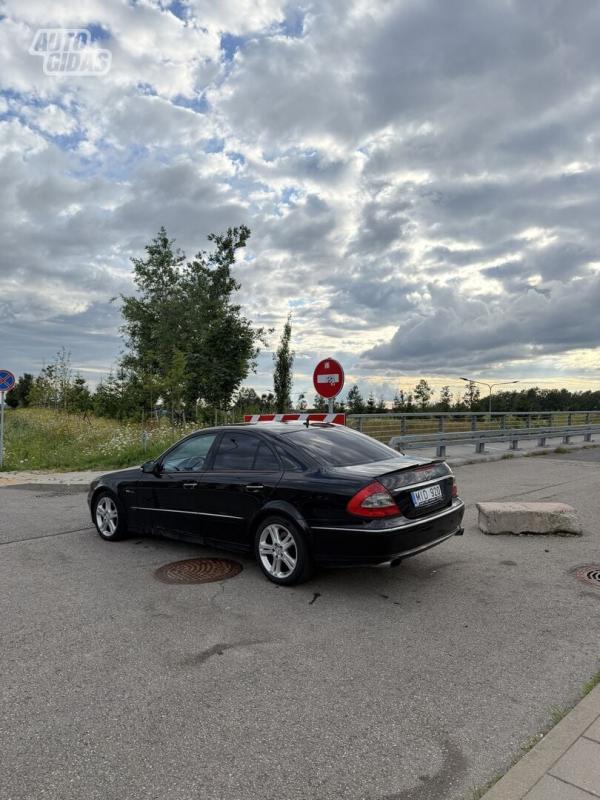 Melns Mercedes-Benz E 280 2007 Viļņa, ar dzinēja tilpumu 3.00 L un nobraukumu 416 tūkst. km par 2800 €, foto 3 vietnē AUTOMOTO.COM.LV