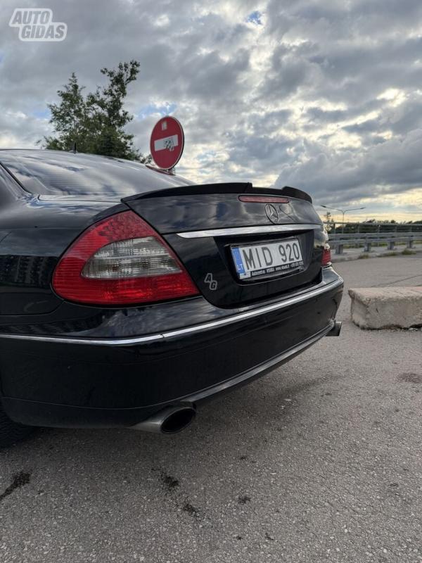 Melns Mercedes-Benz E 280 2007 Viļņa, ar dzinēja tilpumu 3.00 L un nobraukumu 416 tūkst. km par 2800 €, foto 5 vietnē AUTOMOTO.COM.LV