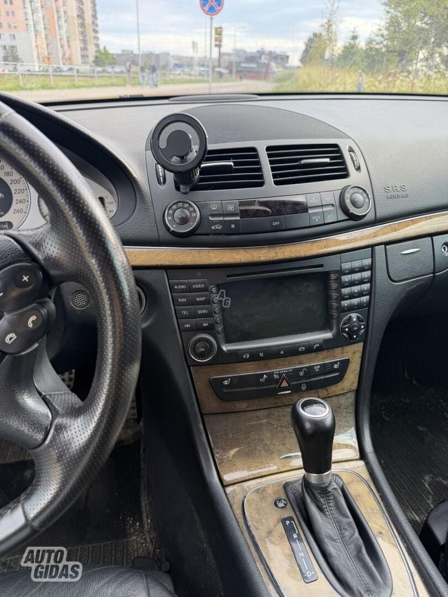 Melns Mercedes-Benz E 280 2007 Viļņa, ar dzinēja tilpumu 3.00 L un nobraukumu 416 tūkst. km par 3000 €, foto 17 vietnē AUTOMOTO.COM.LV