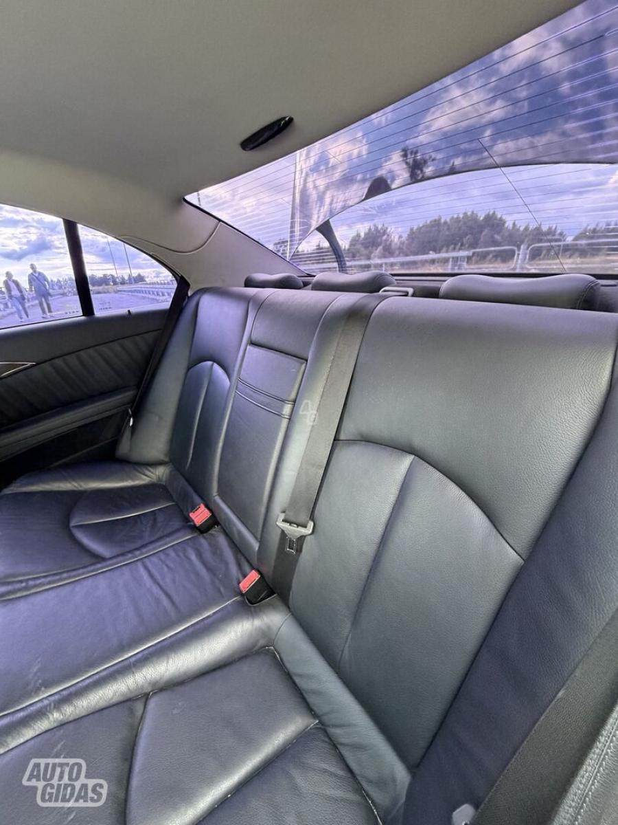 Melns Mercedes-Benz E 280 2007 Viļņa, ar dzinēja tilpumu 3.00 L un nobraukumu 416 tūkst. km par 3000 €, foto 22 vietnē AUTOMOTO.COM.LV