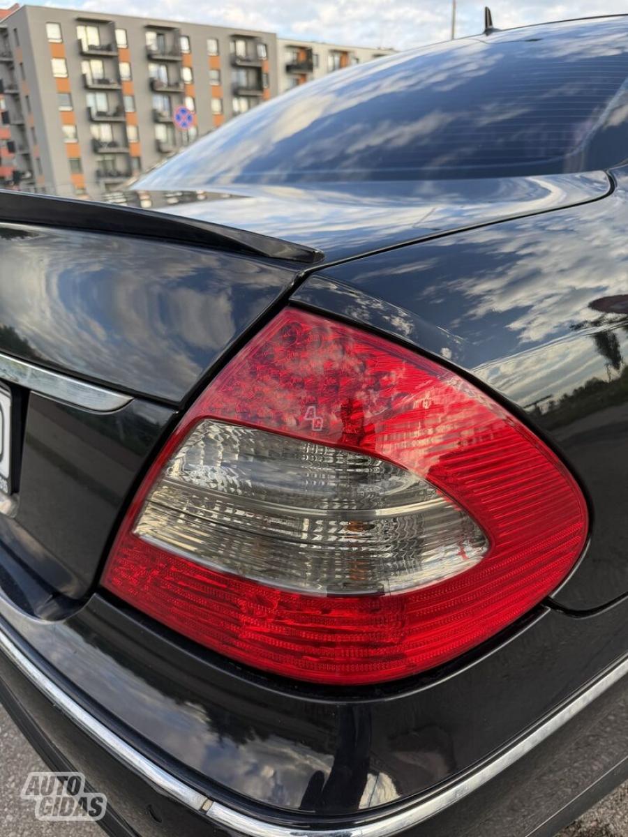 Melns Mercedes-Benz E 280 2007 Viļņa, ar dzinēja tilpumu 3.00 L un nobraukumu 416 tūkst. km par 3000 €, foto 27 vietnē AUTOMOTO.COM.LV