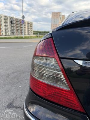 Melns Mercedes-Benz E 280 2007 Viļņa, ar dzinēja tilpumu 3.00 L un nobraukumu 416 tūkst. km par 3000 €, foto 28 vietnē AUTOMOTO.COM.LV