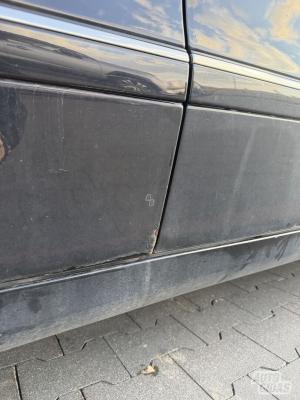 Melns Mercedes-Benz E 280 2007 Viļņa, ar dzinēja tilpumu 3.00 L un nobraukumu 416 tūkst. km par 3000 €, foto 36 vietnē AUTOMOTO.COM.LV