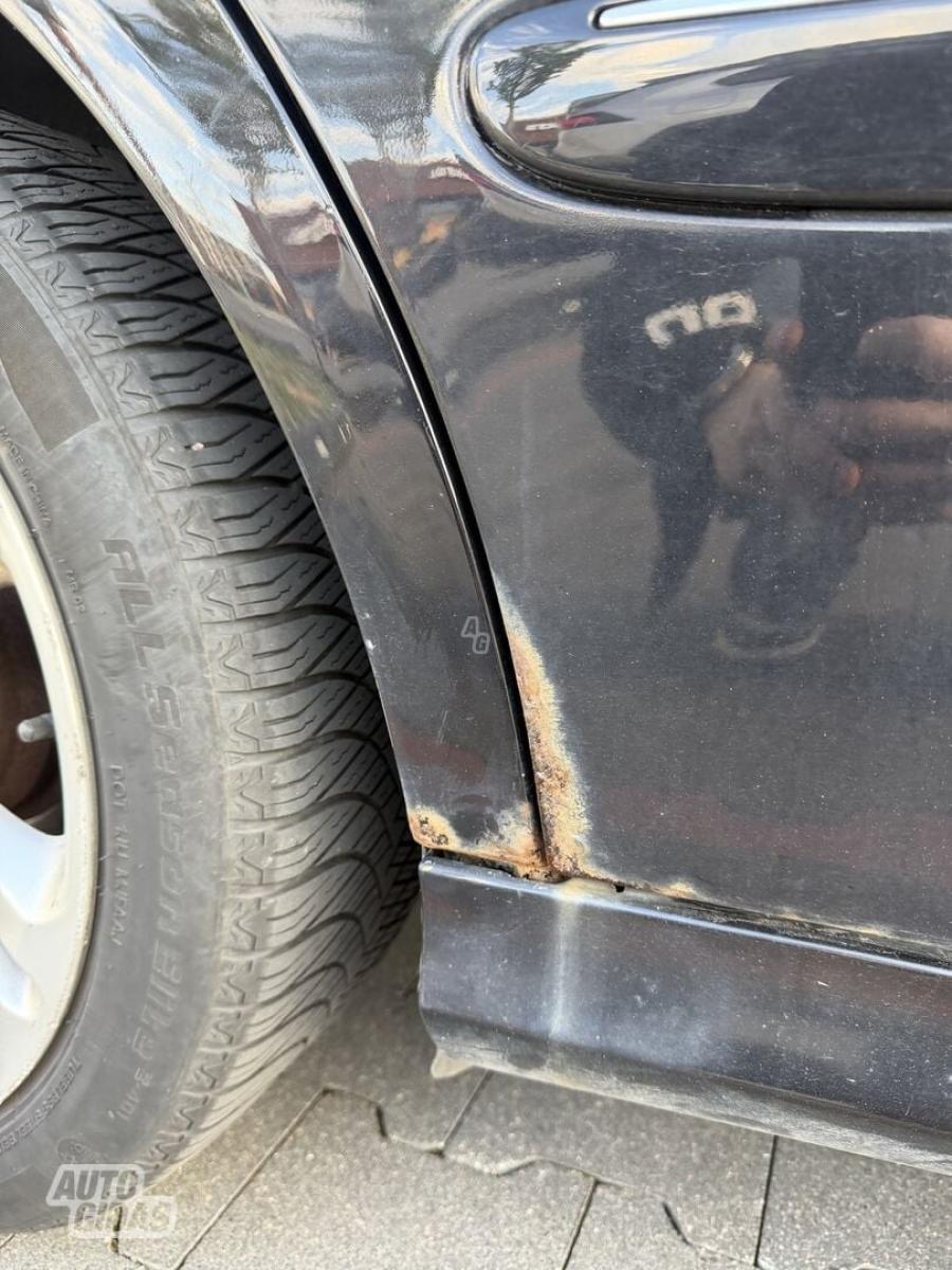 Melns Mercedes-Benz E 280 2007 Viļņa, ar dzinēja tilpumu 3.00 L un nobraukumu 416 tūkst. km par 3000 €, foto 37 vietnē AUTOMOTO.COM.LV