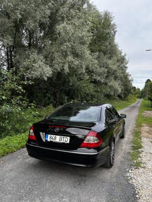 Melns Mercedes-Benz E 280 2007 Tallina, ar dzinēja tilpumu 3.00 L un nobraukumu 376 tūkst. km par 6500 €, foto 3 vietnē AUTOMOTO.COM.LV