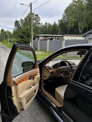Melns Mercedes-Benz E 280 2007 Tallina, ar dzinēja tilpumu 3.00 L un nobraukumu 376 tūkst. km par 6500 €, foto 8 vietnē AUTOMOTO.COM.LV