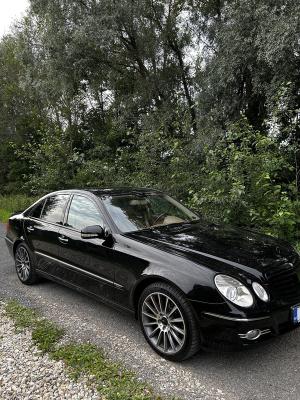 Melns Mercedes-Benz E 280 2007 Tallina, ar dzinēja tilpumu 3.00 L un nobraukumu 376 tūkst. km par 6500 €, foto 15 vietnē AUTOMOTO.COM.LV