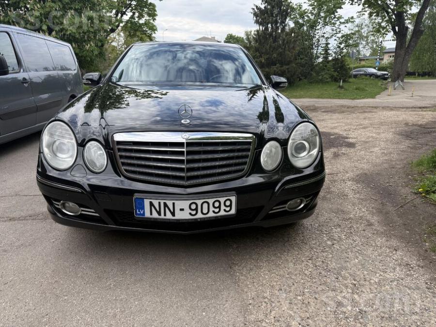 Черный Мерседес Е 280 2008 в Рига, объемом двигателя 2.80 л и пробегом 250 тыс. км за 5800 €, фото 1 на AUTOMOTO.COM.LV