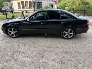 Black Mercedes-Benz E 280 2008 in Kaunas, with an engine capacity of 3.00 L and mileage of 324 thousand km for 4800 €, photo 7 on AUTOMOTO.COM.LV