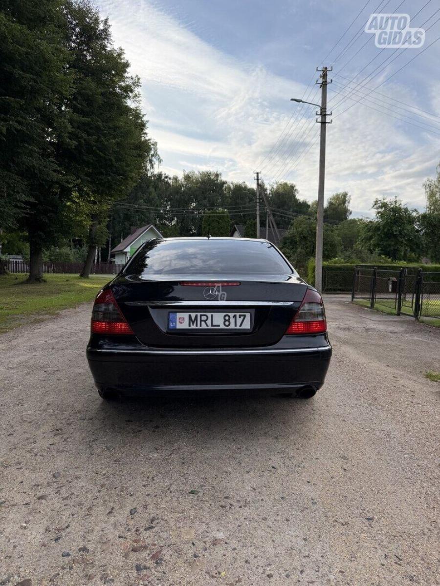 Black Mercedes-Benz E 280 2008 in Kaunas, with an engine capacity of 3.00 L and mileage of 324 thousand km for 4800 €, photo 8 on AUTOMOTO.COM.LV