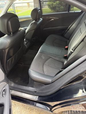 Black Mercedes-Benz E 280 2008 in Kaunas, with an engine capacity of 3.00 L and mileage of 324 thousand km for 4800 €, photo 11 on AUTOMOTO.COM.LV