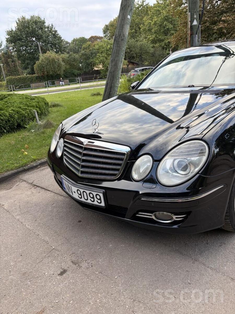 Melns Mercedes-Benz E 280 2008 Rīga, ar dzinēja tilpumu 2.80 L un nobraukumu 252 tūkst. km par 5500 €, foto 3 vietnē AUTOMOTO.COM.LV
