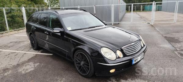Black Mercedes-Benz E 280 2005 in Daugavpils, with an engine capacity of 3.00 L and mileage of 255 thousand km for 4000 €, photo 3 on AUTOMOTO.COM.LV