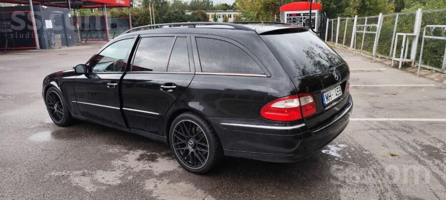Black Mercedes-Benz E 280 2005 in Daugavpils, with an engine capacity of 3.00 L and mileage of 255 thousand km for 4000 €, photo 5 on AUTOMOTO.COM.LV