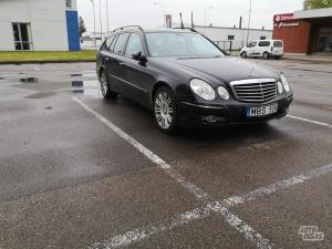 Melns Mercedes-Benz E 280 2006 Marijampole, ar dzinēja tilpumu 3.00 L un nobraukumu 329 tūkst. km par 2800 €, foto  vietnē AUTOMOTO.COM.LV