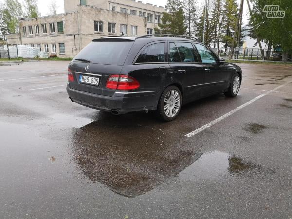 Melns Mercedes-Benz E 280 2006 Marijampole, ar dzinēja tilpumu 3.00 L un nobraukumu 329 tūkst. km par 2800 €, foto 2 vietnē AUTOMOTO.COM.LV