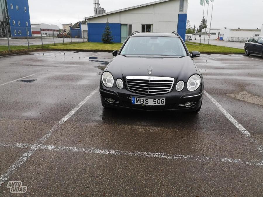 Melns Mercedes-Benz E 280 2006 Marijampole, ar dzinēja tilpumu 3.00 L un nobraukumu 329 tūkst. km par 2800 €, foto 5 vietnē AUTOMOTO.COM.LV