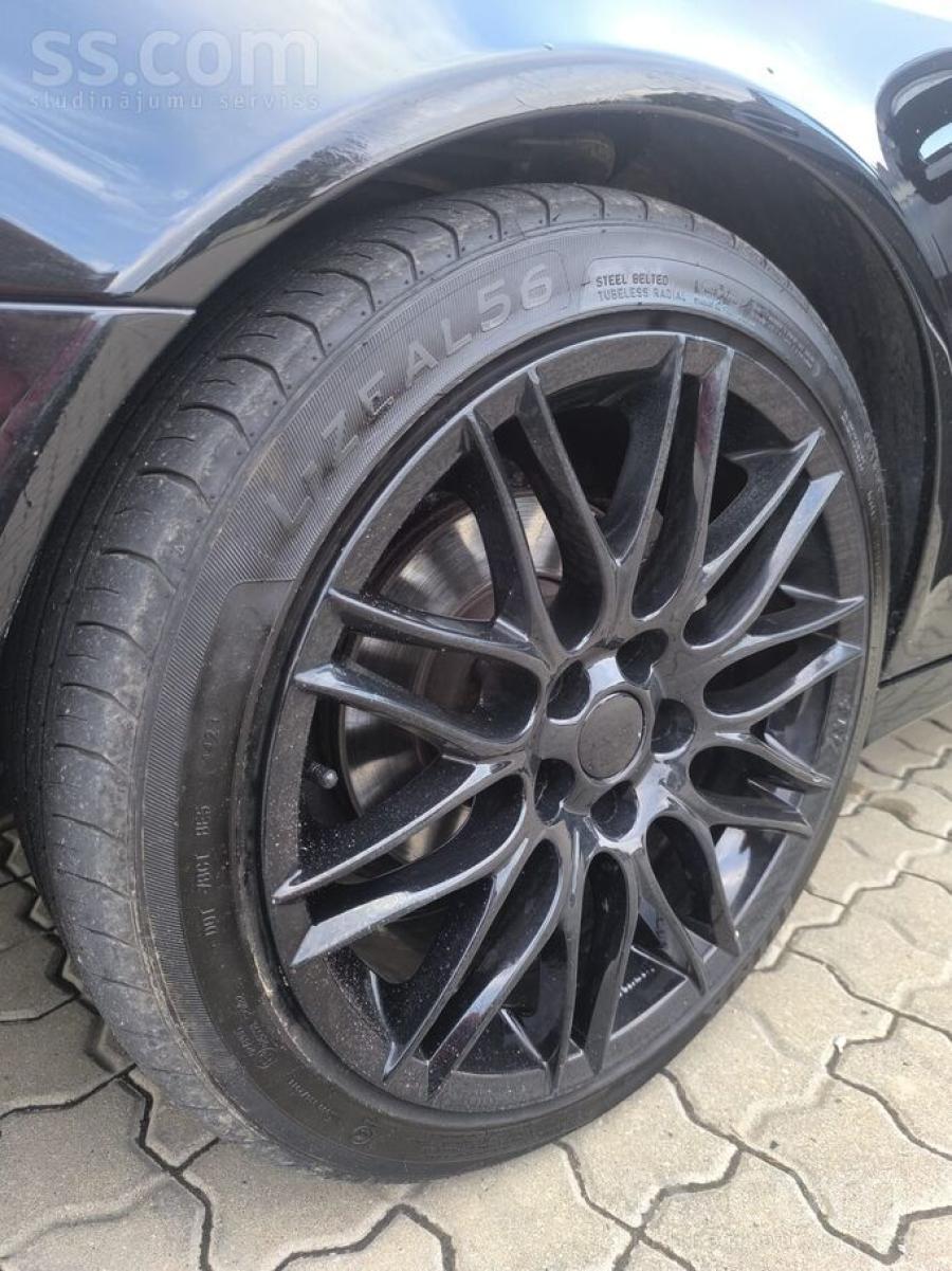 Black Mercedes-Benz E 280 2006 in Saldus, with an engine capacity of 3.00 L and mileage of 339 thousand km for 3500 €, photo 26 on AUTOMOTO.COM.LV