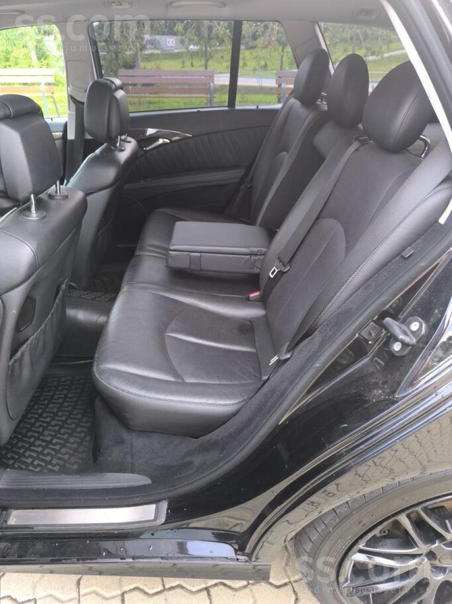 Black Mercedes-Benz E 280 2006 in Saldus, with an engine capacity of 3.00 L and mileage of 339 thousand km for 3500 €, photo 27 on AUTOMOTO.COM.LV