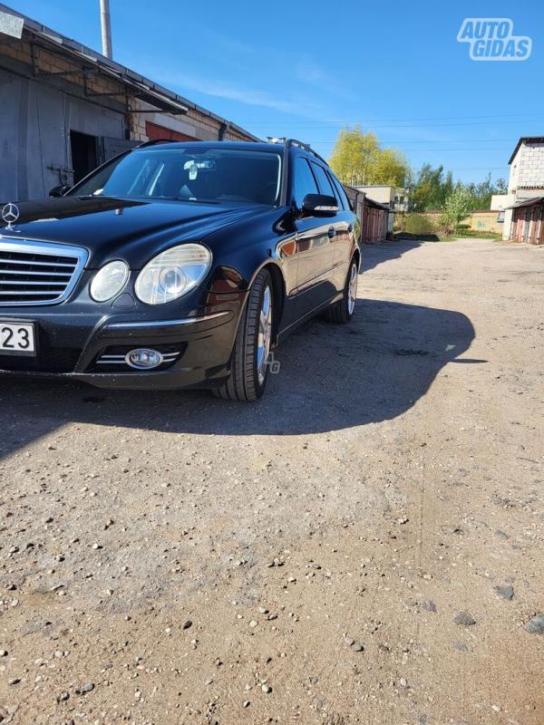 Черный Мерседес Е 280 2007 в Алитус, объемом двигателя 3.00 л и пробегом 520 тыс. км за 3300 €, фото 2 на AUTOMOTO.COM.LV