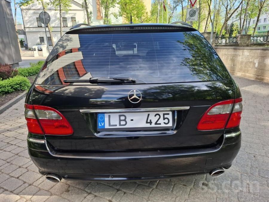 Melns Mercedes-Benz E 280 2007 Daugavpils, ar dzinēja tilpumu 3.00 L un nobraukumu 360 tūkst. km par 3550 €, foto 11 vietnē AUTOMOTO.COM.LV
