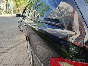 Melns Mercedes-Benz E 280 2007 Daugavpils, ar dzinēja tilpumu 3.00 L un nobraukumu 360 tūkst. km par 3550 €, foto 12 vietnē AUTOMOTO.COM.LV