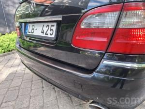 Melns Mercedes-Benz E 280 2007 Daugavpils, ar dzinēja tilpumu 3.00 L un nobraukumu 360 tūkst. km par 3550 €, foto 14 vietnē AUTOMOTO.COM.LV