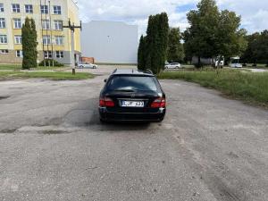 Black Mercedes-Benz E 280 2007 in Marijampole, with an engine capacity of 2.99 L and mileage of 525 thousand km for 2999 €, photo 4 on AUTOMOTO.COM.LV
