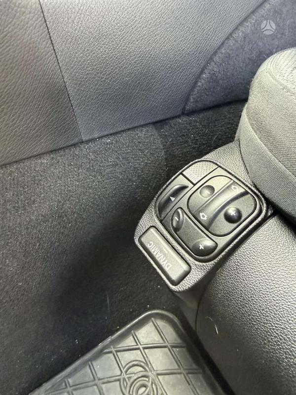 Black Mercedes-Benz E 280 2007 in Marijampole, with an engine capacity of 2.99 L and mileage of 525 thousand km for 2999 €, photo 7 on AUTOMOTO.COM.LV