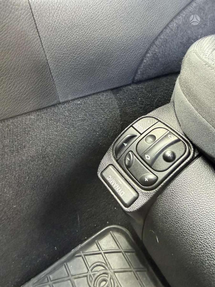 Black Mercedes-Benz E 280 2007 in Marijampole, with an engine capacity of 2.99 L and mileage of 525 thousand km for 2999 €, photo 7 on AUTOMOTO.COM.LV