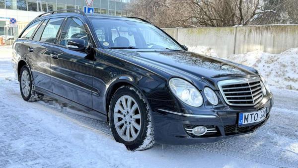 Melns Mercedes-Benz E 280 2008 Viļņa, ar dzinēja tilpumu 2.99 L un nobraukumu 401 tūkst. km par 3100 €, foto 2 vietnē AUTOMOTO.COM.LV