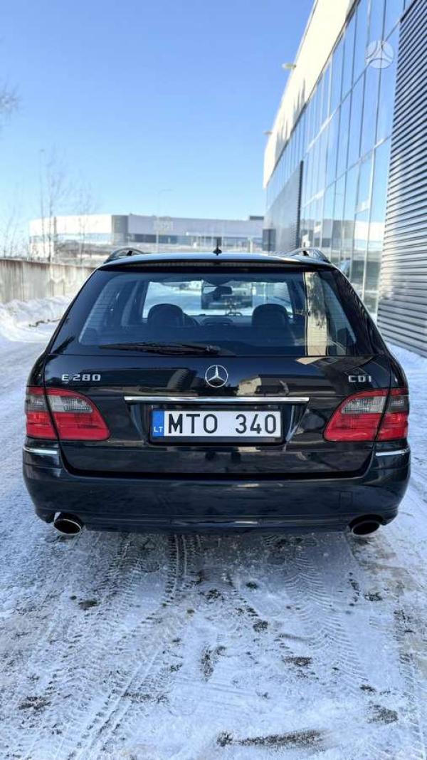 Melns Mercedes-Benz E 280 2008 Viļņa, ar dzinēja tilpumu 2.99 L un nobraukumu 401 tūkst. km par 3100 €, foto 4 vietnē AUTOMOTO.COM.LV