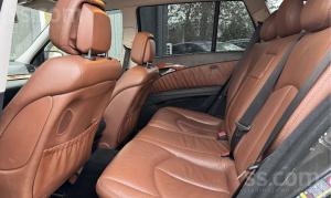 Black Mercedes-Benz E 280 2008 in Riga, with an engine capacity of 3.00 L and mileage of 298 thousand km for 3450 €, photo 16 on AUTOMOTO.COM.LV