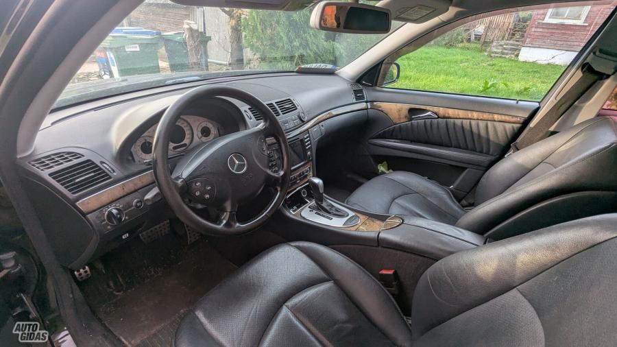 Melns Mercedes-Benz E 280 2024 Viļņa, ar dzinēja tilpumu 3.20 L un nobraukumu 350 tūkst. km par 950 €, foto 8 vietnē AUTOMOTO.COM.LV
