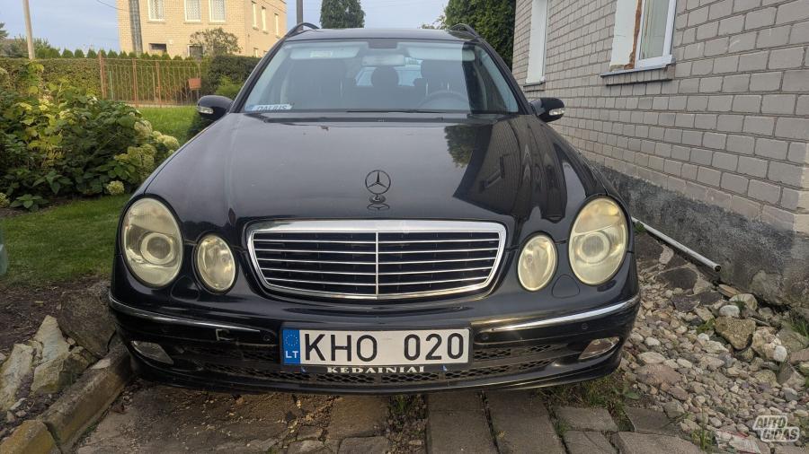 Melns Mercedes-Benz E 280 2024 Viļņa, ar dzinēja tilpumu 3.20 L un nobraukumu 350 tūkst. km par 950 €, foto 9 vietnē AUTOMOTO.COM.LV