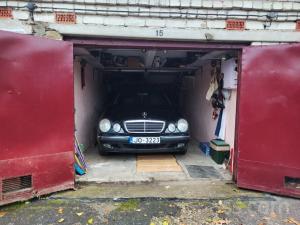 Синий Мерседес Е 280 1999 в Рига, объемом двигателя 2.80 л и пробегом 165 тыс. км за 4500 €, фото 23 на AUTOMOTO.COM.LV