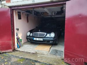 Синий Мерседес Е 280 1999 в Рига, объемом двигателя 2.80 л и пробегом 165 тыс. км за 4500 €, фото 24 на AUTOMOTO.COM.LV