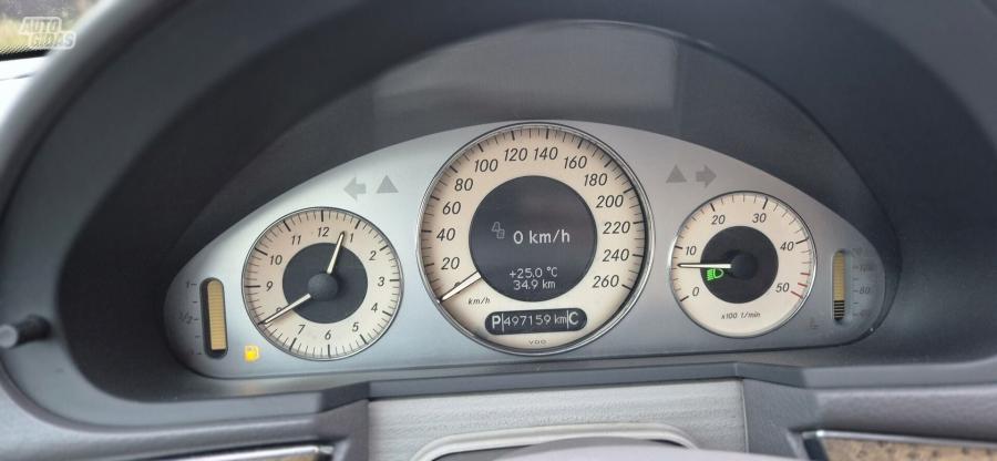 Zils Mercedes-Benz E 280 2005 Viļņa, ar dzinēja tilpumu 3.20 L un nobraukumu 497 tūkst. km par 2400 €, foto 18 vietnē AUTOMOTO.COM.LV