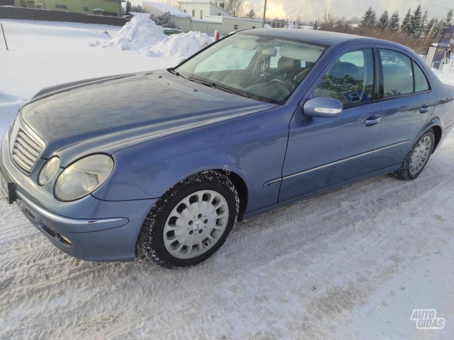 Zils Mercedes-Benz E 280 2006 Kretinga, ar dzinēja tilpumu 3.00 L un nobraukumu 476 tūkst. km par 2000 €, foto 3 vietnē AUTOMOTO.COM.LV