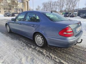 Zils Mercedes-Benz E 280 2006 Kretinga, ar dzinēja tilpumu 3.00 L un nobraukumu 476 tūkst. km par 2000 €, foto 4 vietnē AUTOMOTO.COM.LV
