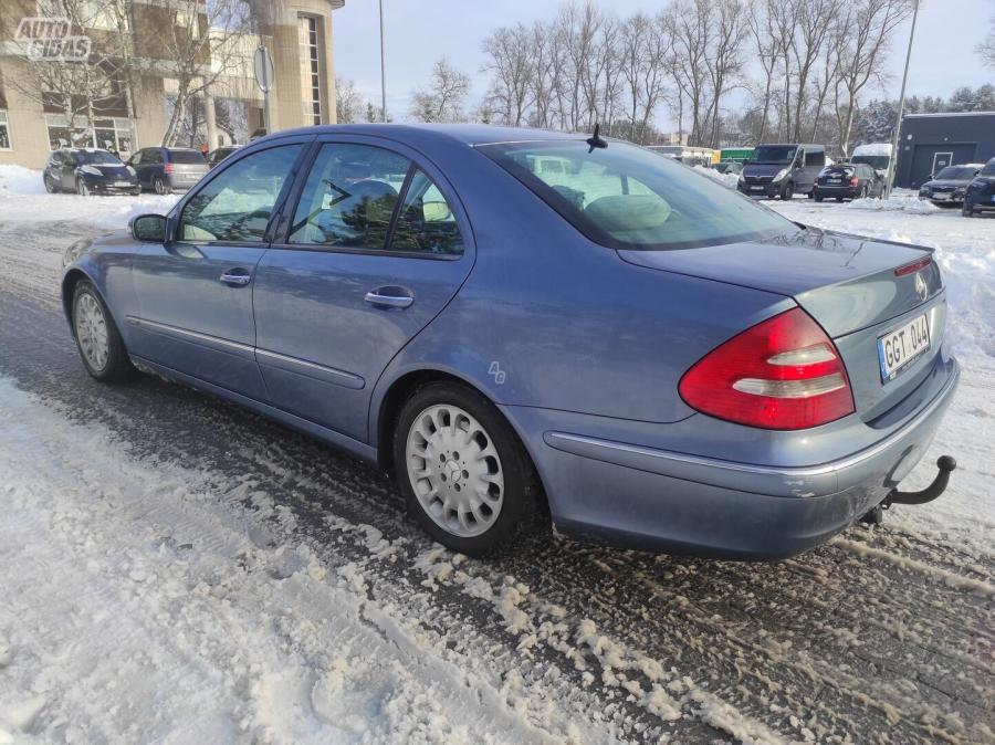 Zils Mercedes-Benz E 280 2006 Kretinga, ar dzinēja tilpumu 3.00 L un nobraukumu 476 tūkst. km par 2000 €, foto 4 vietnē AUTOMOTO.COM.LV