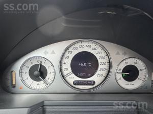 Синий Мерседес Е 280 2005 в Рига, объемом двигателя 3.00 л и пробегом 0 тыс. км за 2590 €, фото 18 на AUTOMOTO.COM.LV