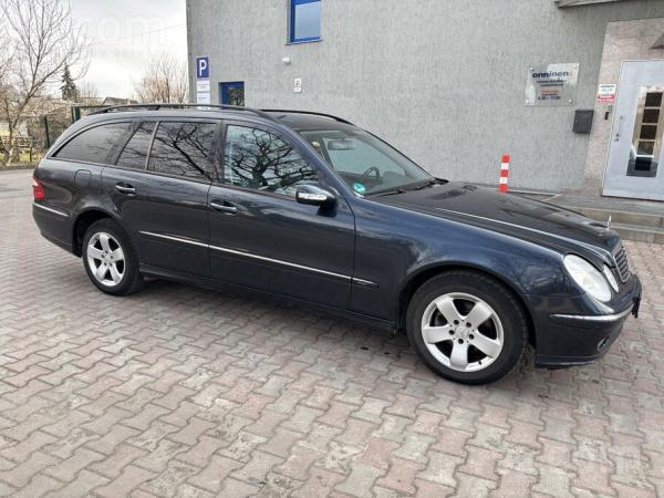 Синий Мерседес Е 280 2005 в Рига, объемом двигателя 3.00 л и пробегом 0 тыс. км за 2590 €, фото 4 на AUTOMOTO.COM.LV